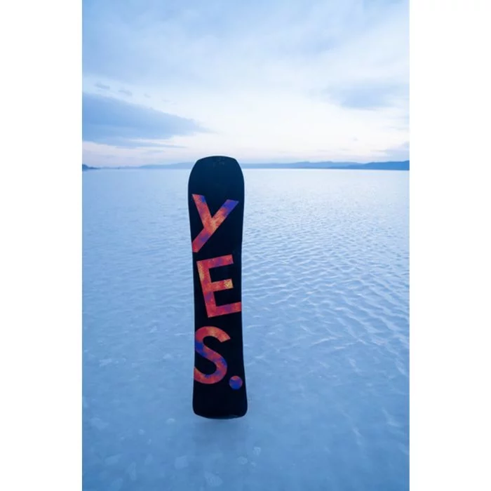 Yes Optimistic Snowboard kopen? | De #1 snowboardshop van NL ...
